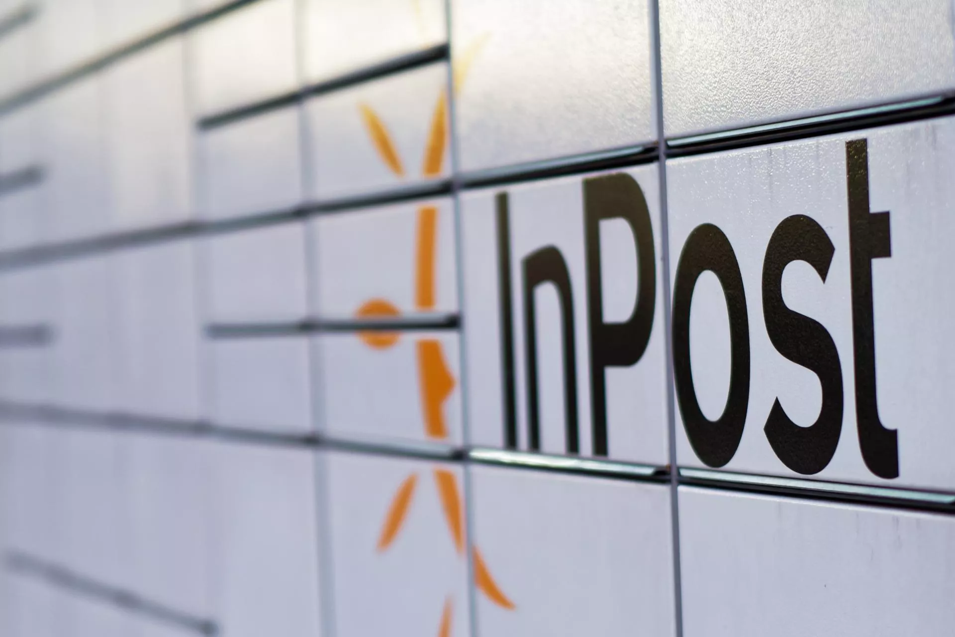 InPost przeprowadza rebranding w Hiszpanii. Mondial Relay zmienił nazwę