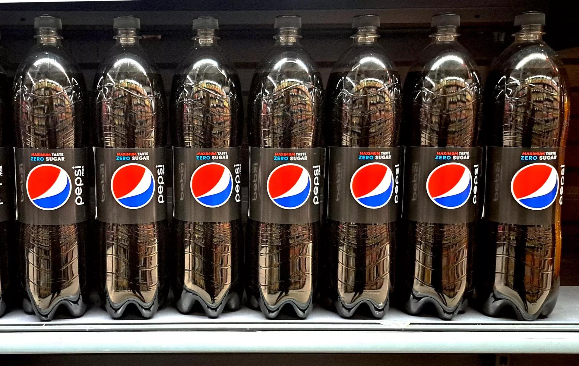 Pepsi naśladuje rywala. Wchodzi w branżę alkoholową tak samo jak Coca-Cola